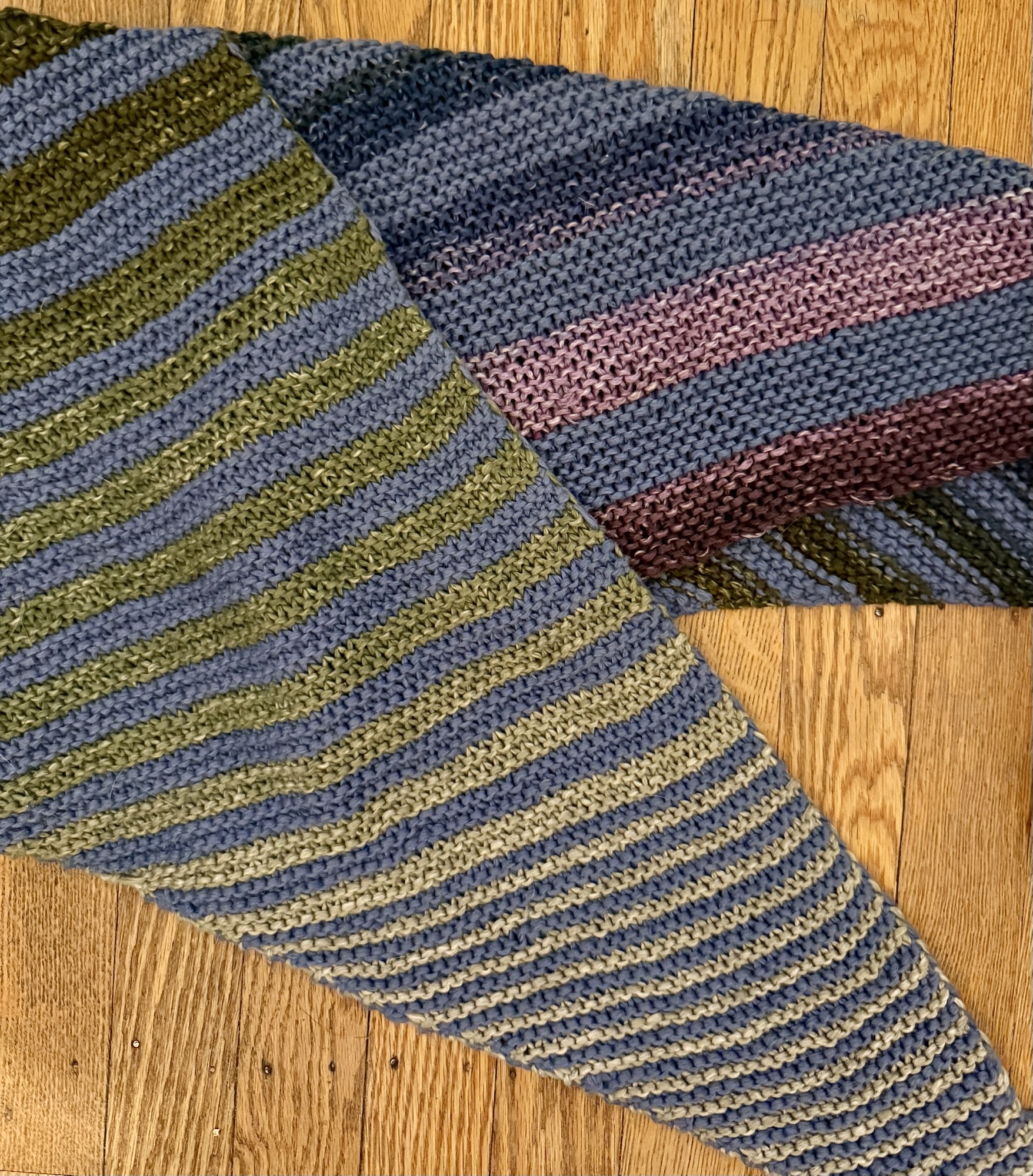 Iris Shaw – Rya Knot